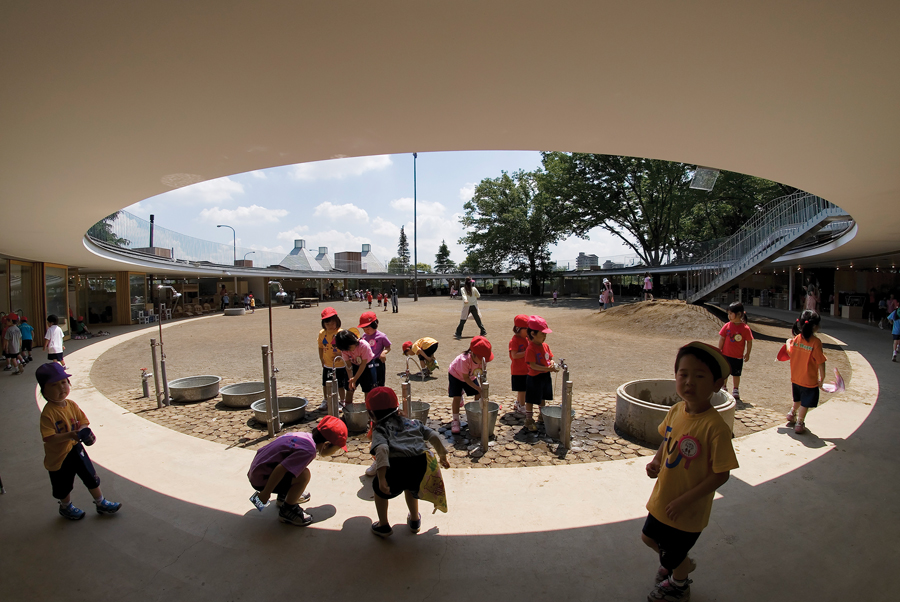 Takahuru Tezuka: Around and Around