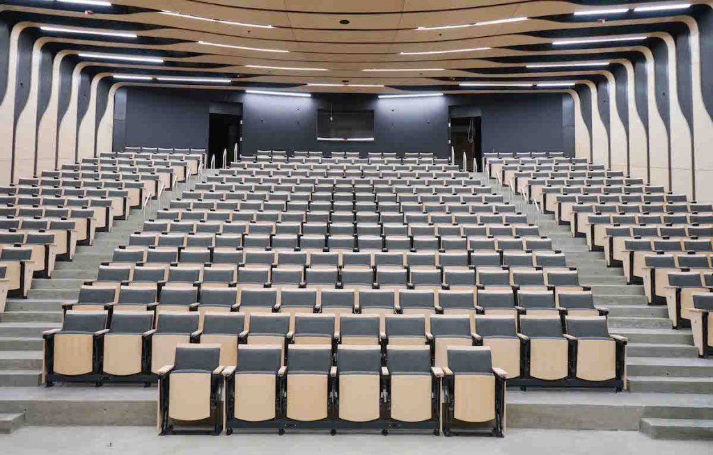 Sustainable Energy Engineering Building Opens at SFU Surrey campus