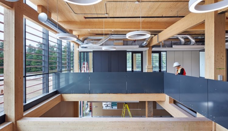 canadian-nuclear-lab-logistics-balcony - Canadian Architect