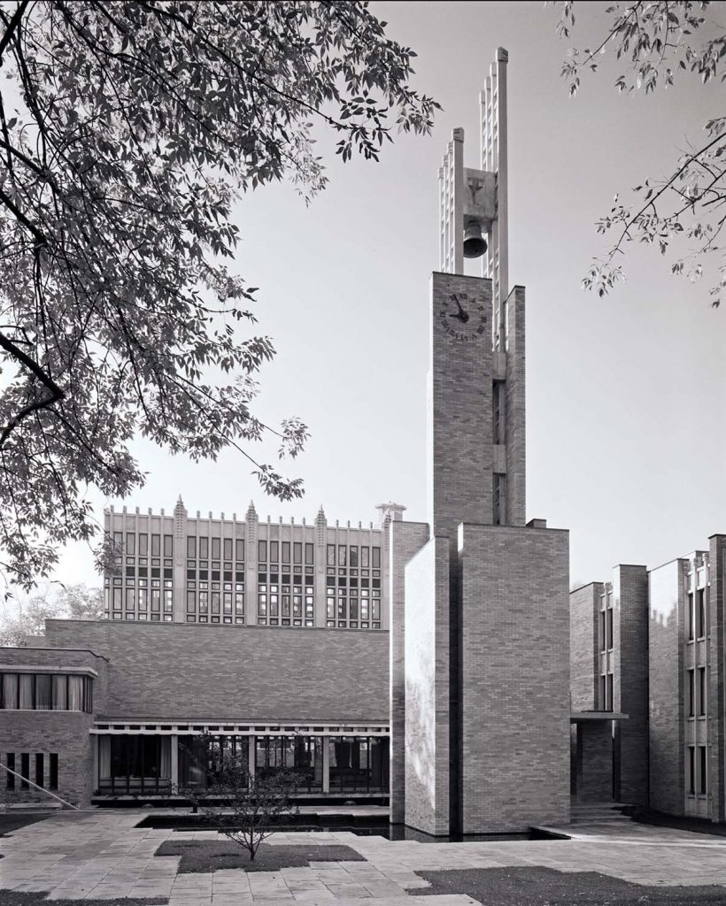 Book Review: Ron Thom, Architect—The Life of a Creative Modernist