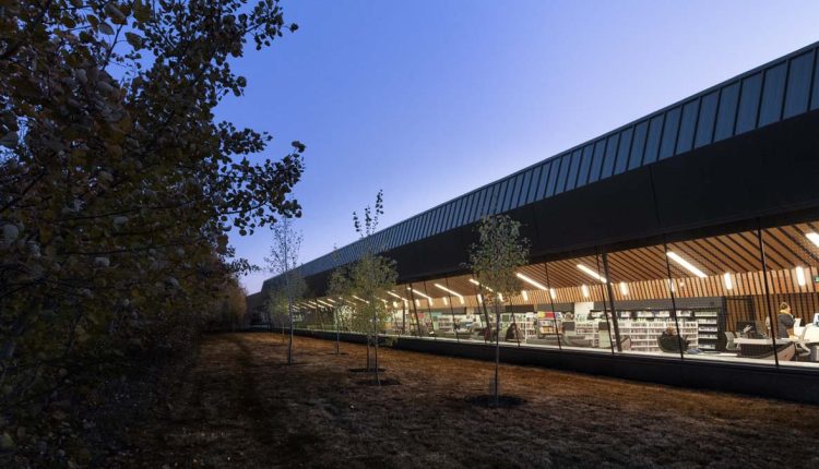 PA_Capilano Library_Exterior 4 - Canadian Architect