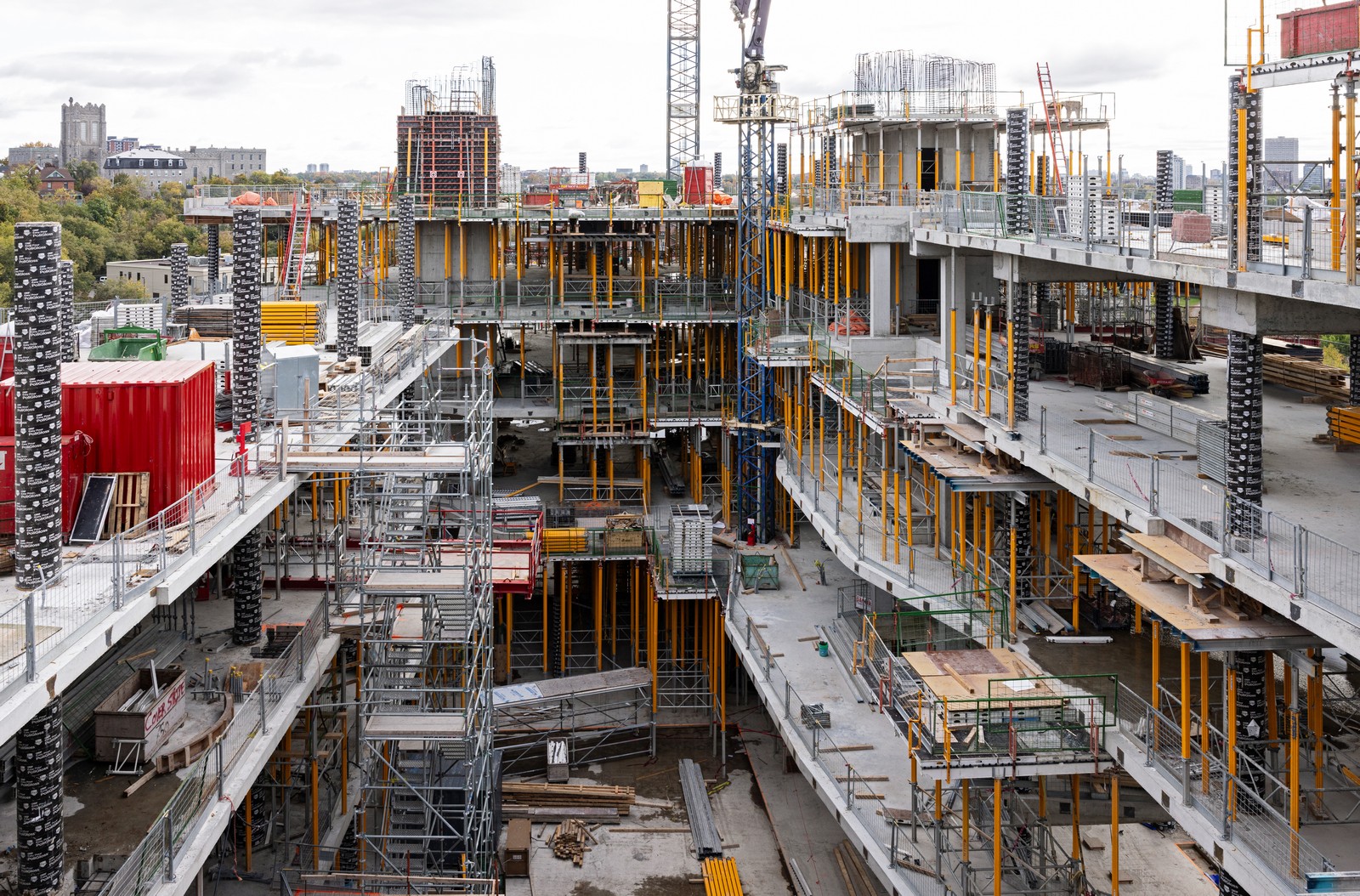 New Ādisōke public library in Ottawa tops out