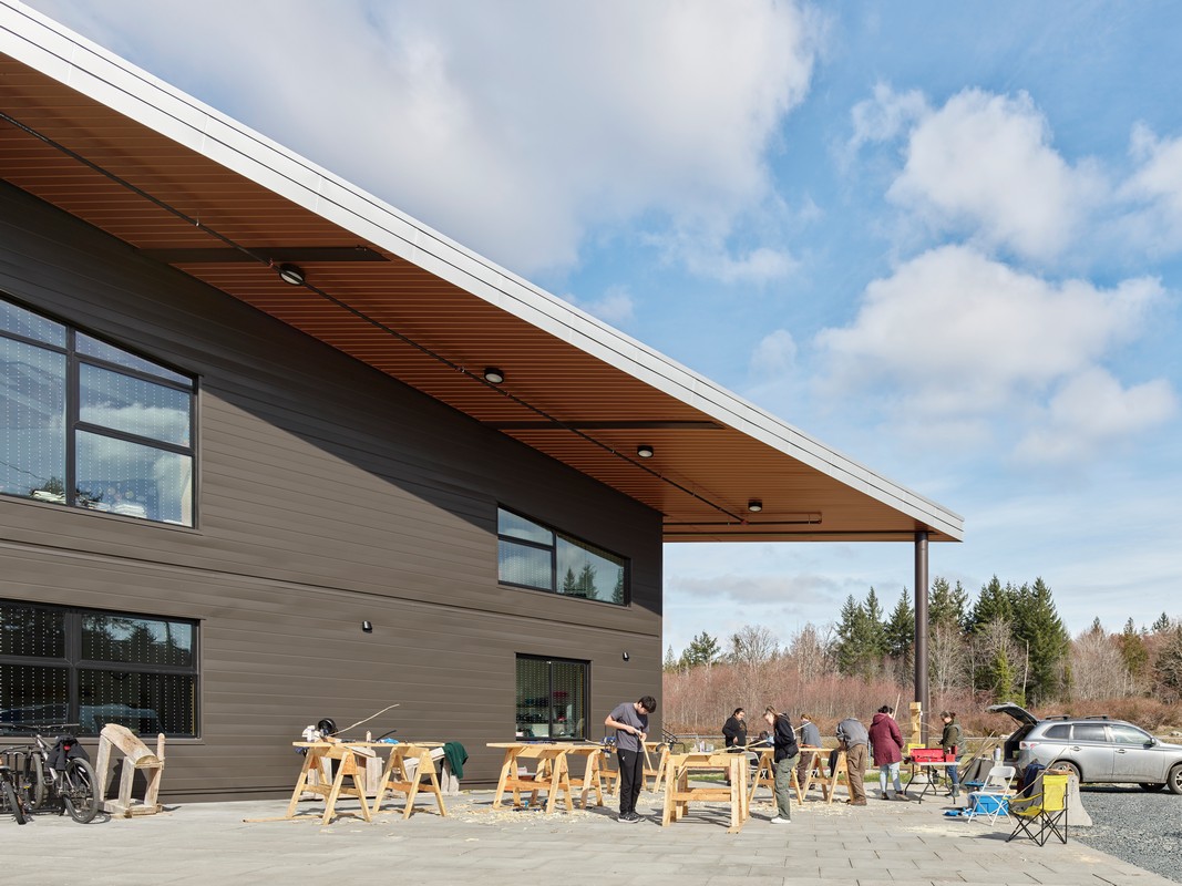 Tla'amin Fieldhouse - Canadian Architect