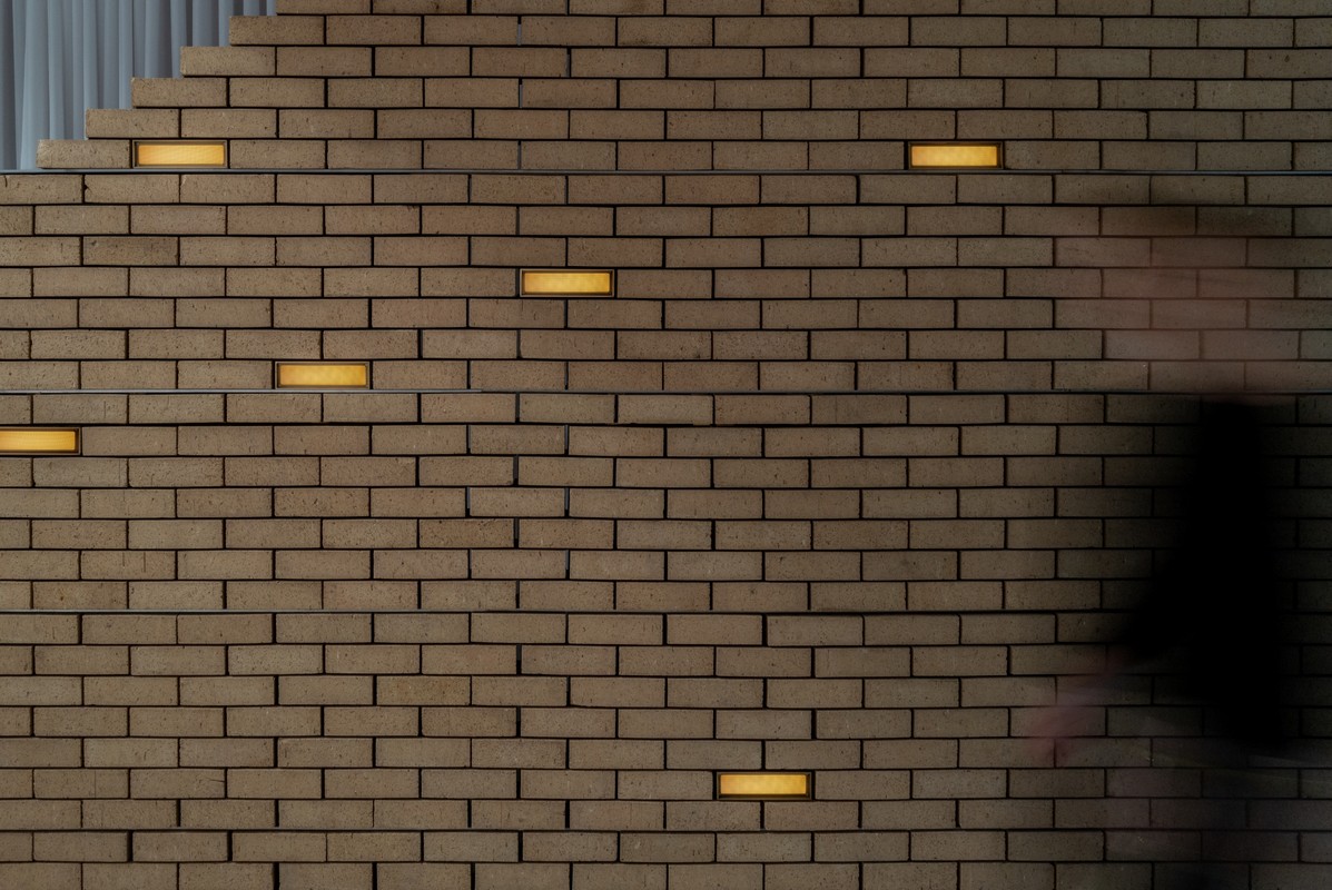 OG Brick Light5_GwenaelLewis - Canadian Architect