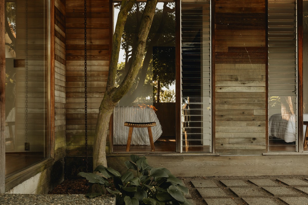 Arthur Erickson-designed home for a musician unveiled