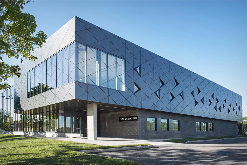 Saint-Apollinaire Multifunctional Centre opens to the public